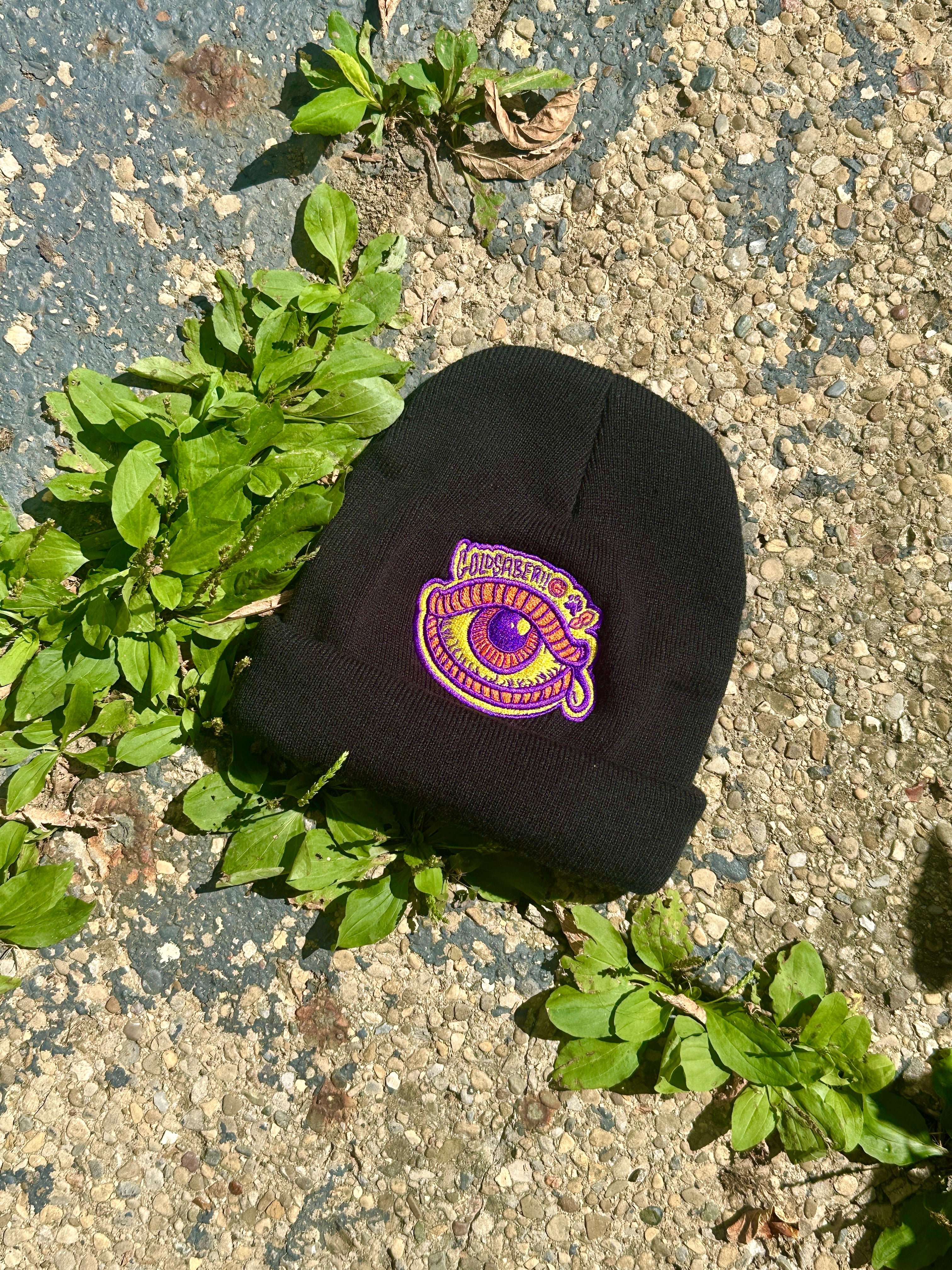 THE GOLDSABER EYEBALL BEANIE - Preorder! – Stitcher's Supply